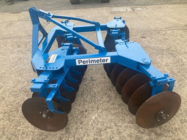 Perimeter 8 ft Disc Harrow - Colin Cantley Farm Machinery