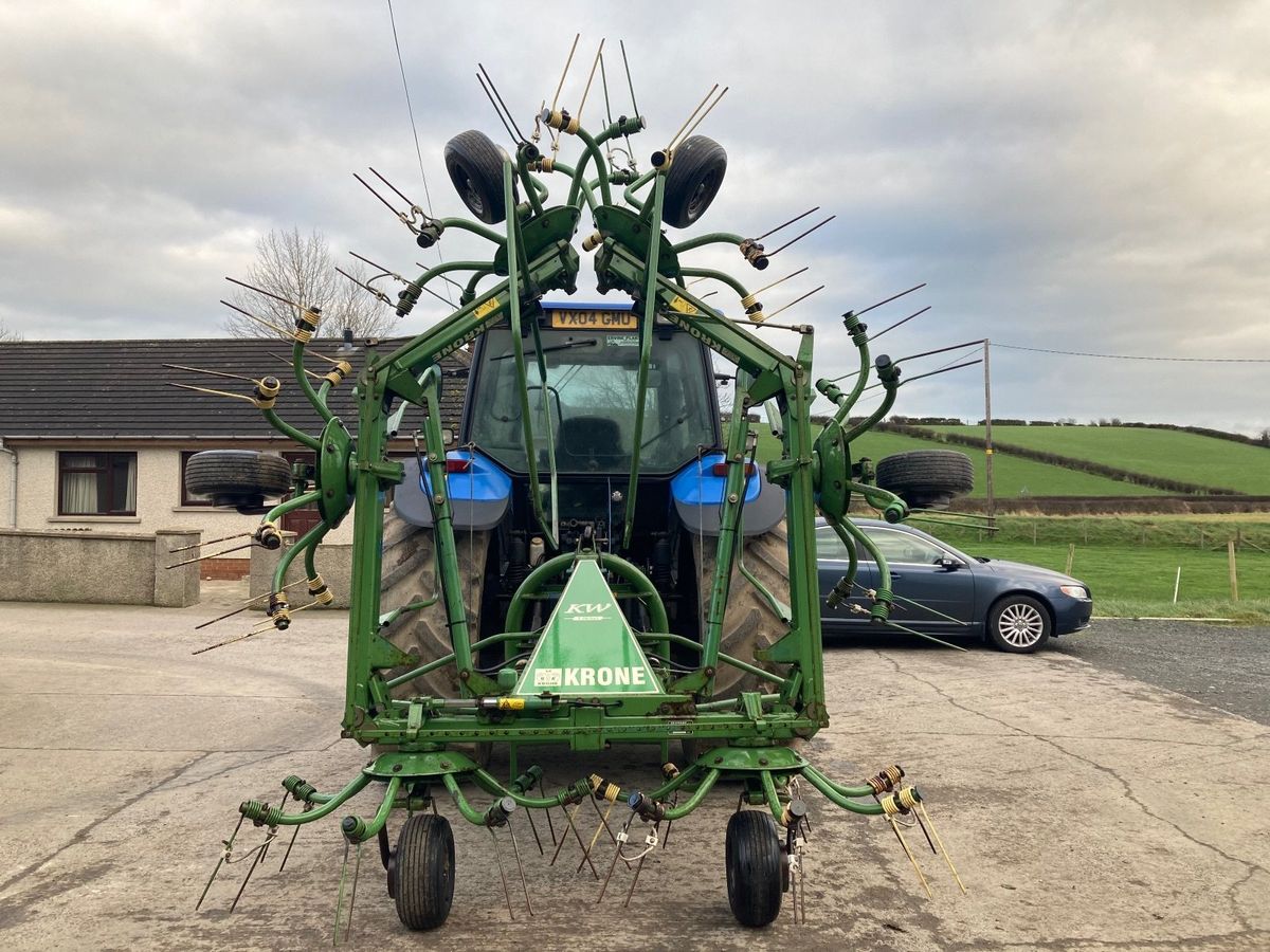 Krone 6 rotor Tedder - Colin Cantley Farm Machinery