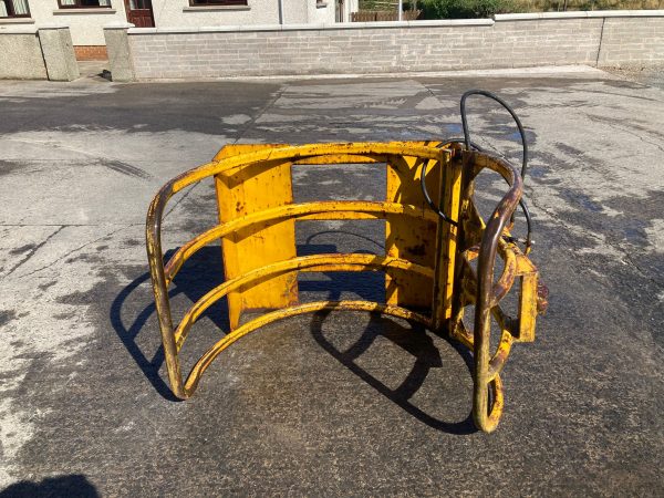 Greys Bale Lifter - Colin Cantley Farm Machinery