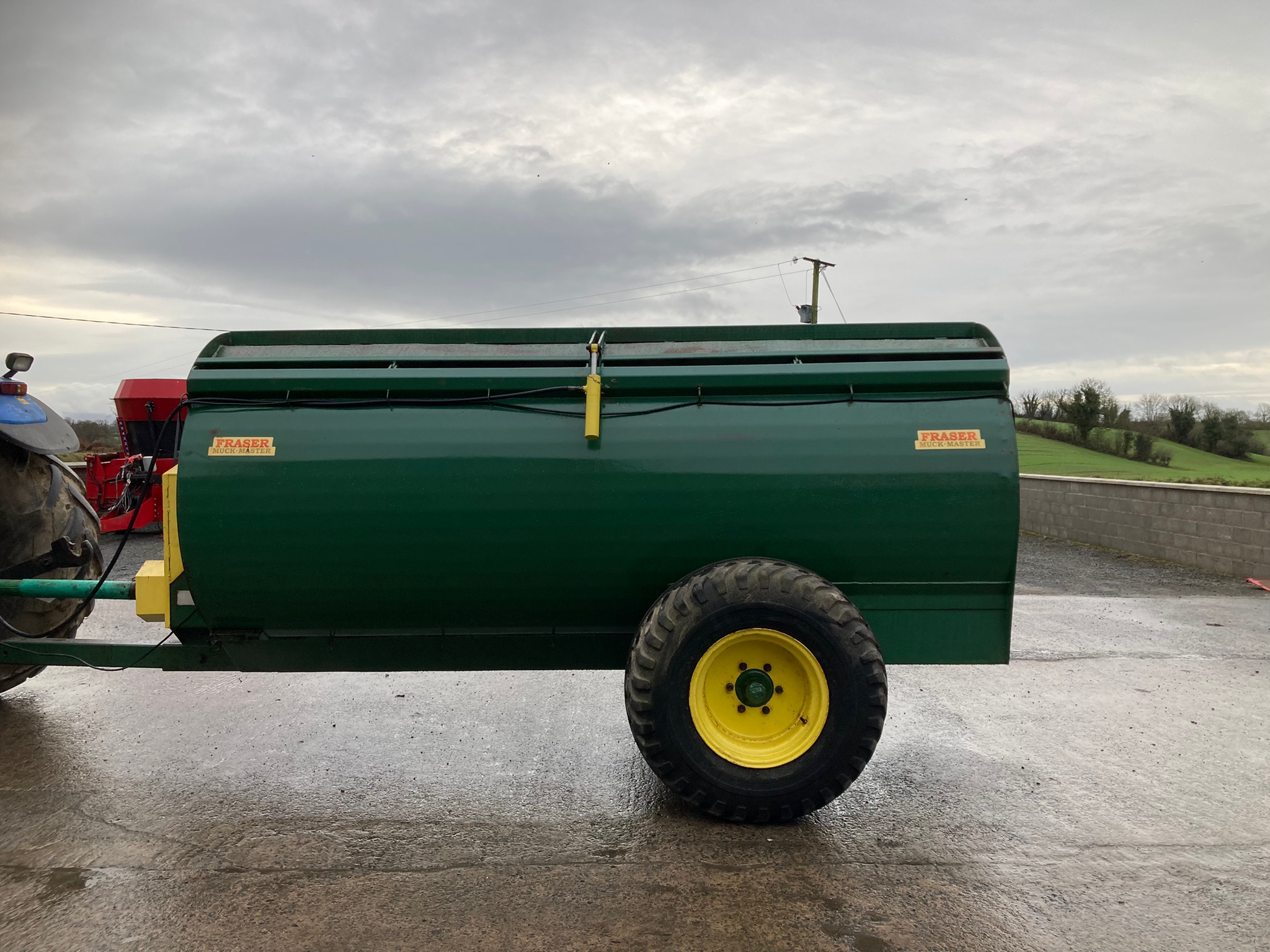 Frazer 8.5 Cube Dung Spreader - Colin Cantley Farm Machinery