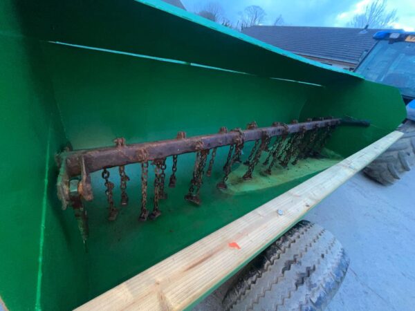 Frazer dung spreader - Colin Cantley Farm Machinery